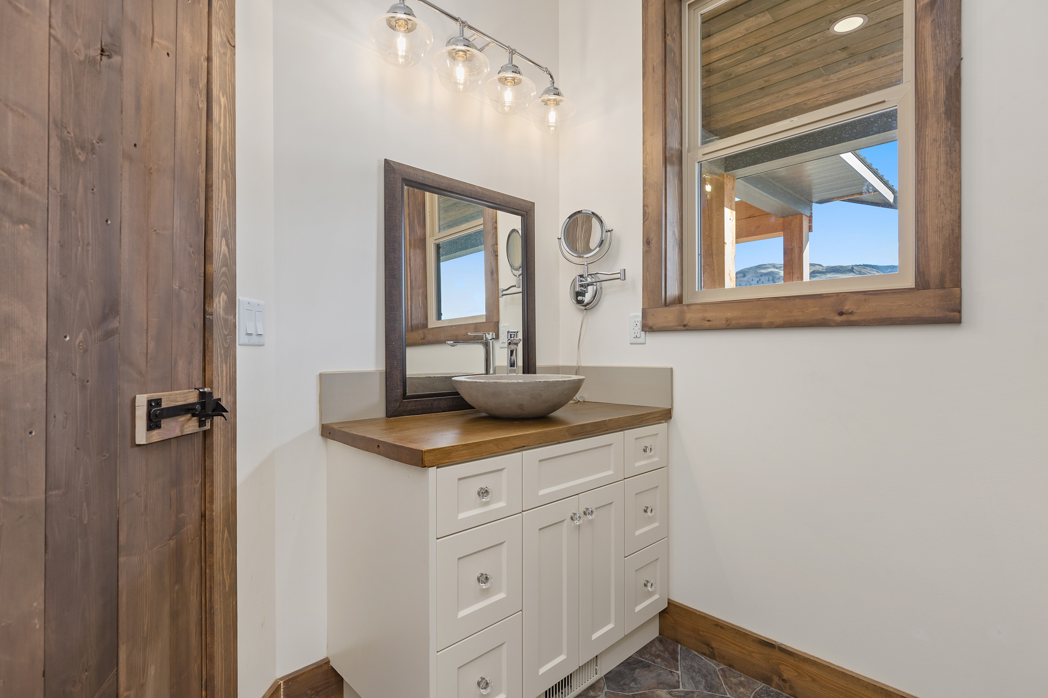 Vanities - 7 Point Millworks